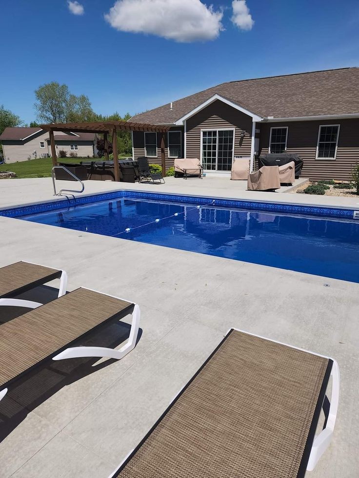 Crystal Valley Pools - Middlebury, IN Crystal Valley Pools - Middlebury, IN